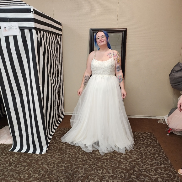 Vow'D | Dresses | Vowd Wedding Dress | Poshmark